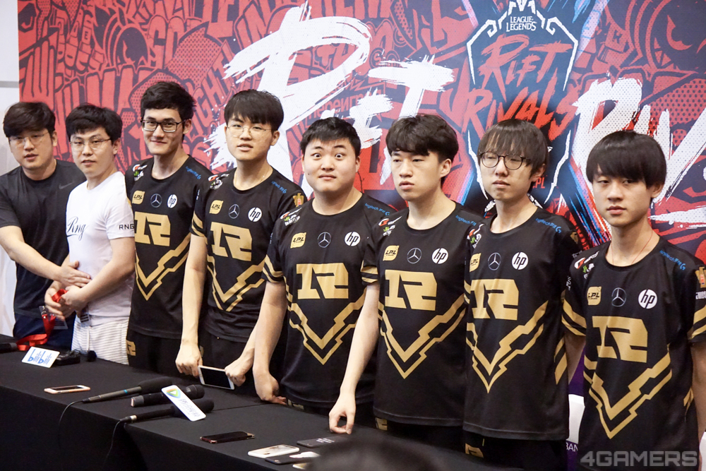 《英雄聯盟》洲際賽RNG賽後訪問：本來輸了以後不能吃飯，還好今天贏了 | 4Gamers